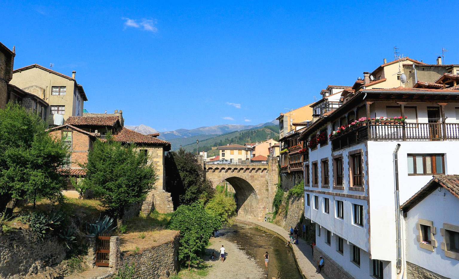 21 places to see in Northern Spain - POD Travels